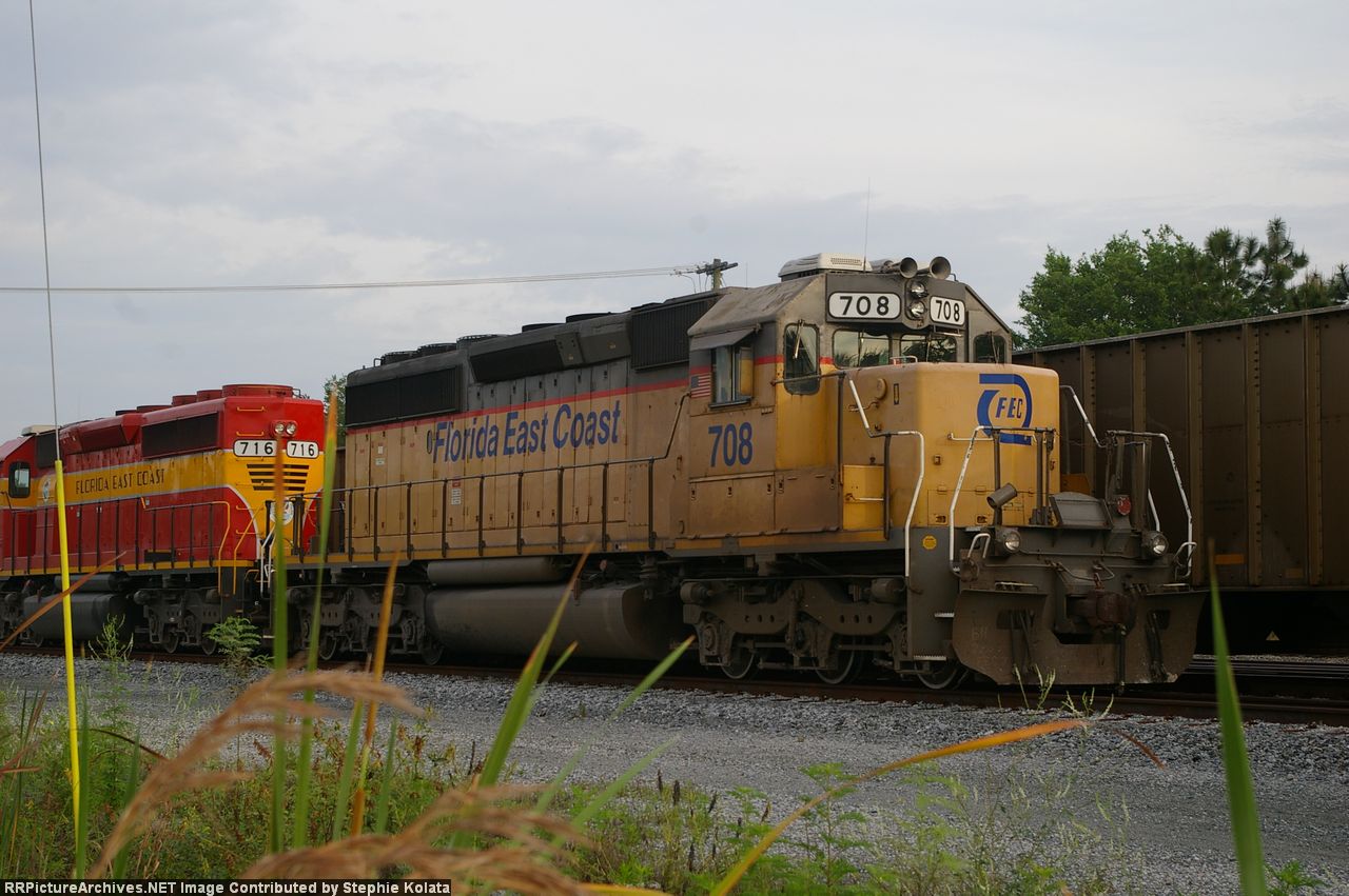 FEC 708 IN SANFORD CSX YARD ON STONE TRAIN
